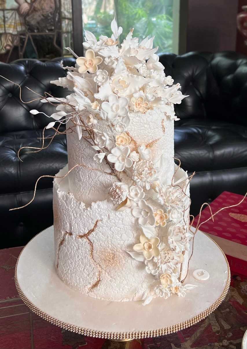 Regal Wedding Cake Shop In Mumbai, Cake Designs Collection, Luxury cakes
