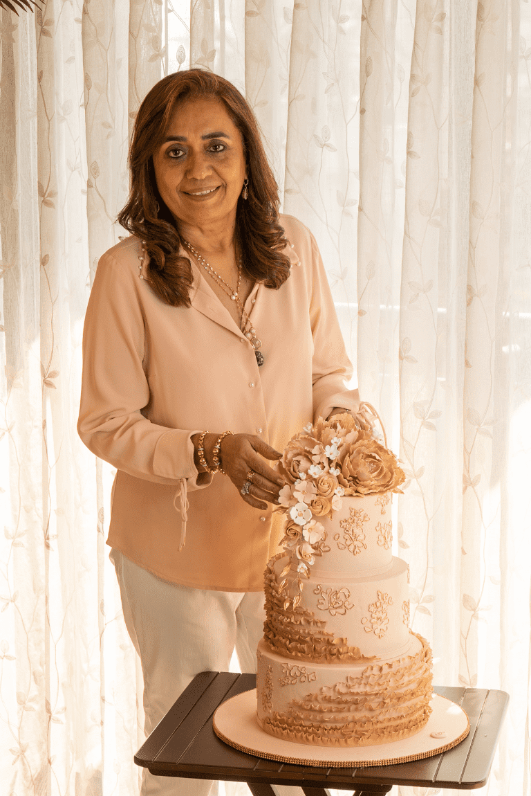 Peach Regal Wedding Cake Shop In Mumbai, Cake Designs Collection, Luxury cakes