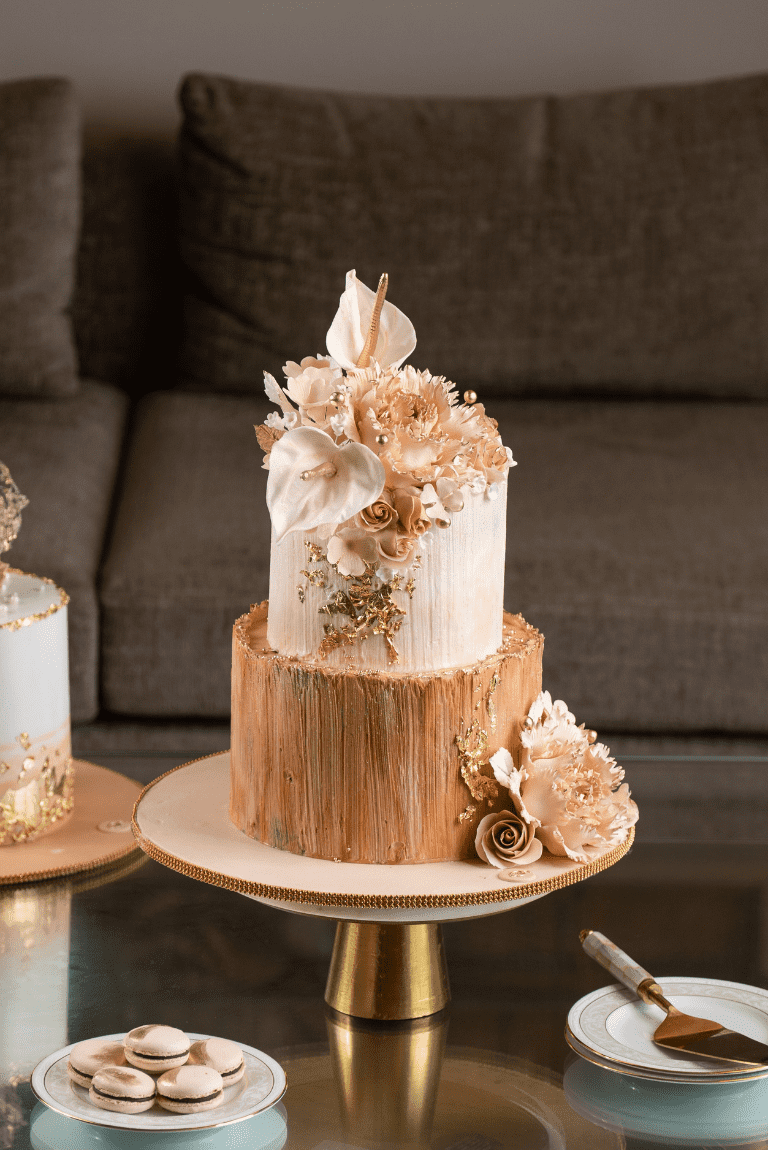 Peach Regal Wedding Cake Shop In Mumbai, Cake Designs Collection ...